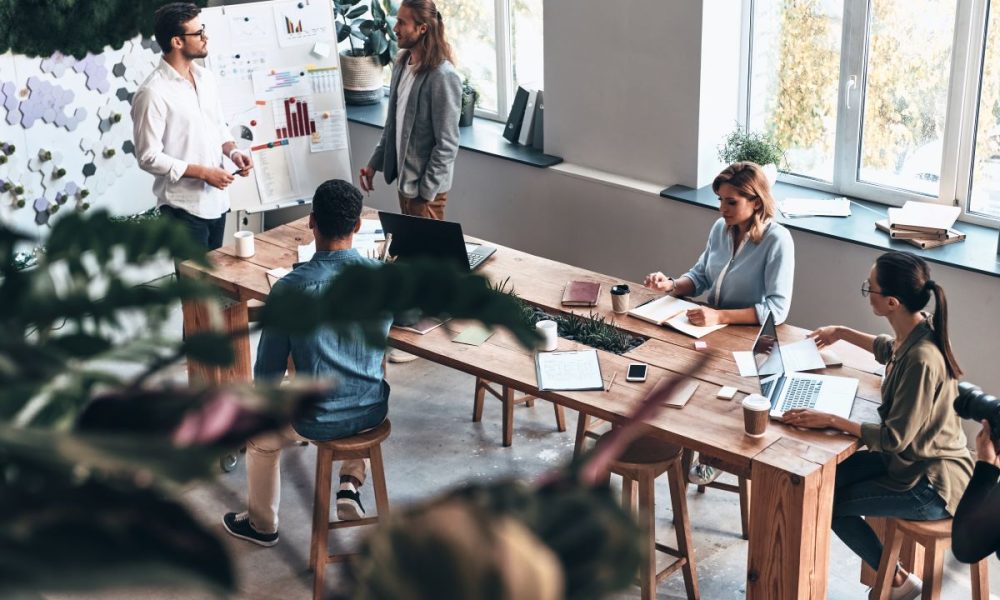 Gute IT Mitarbeiter finden - Ratgeber, Tipps & Strategien